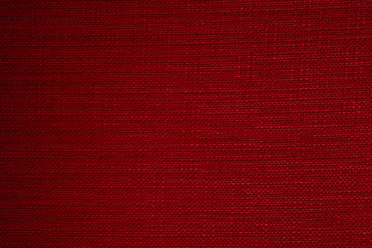 Amelia Red Linen | Château Noir